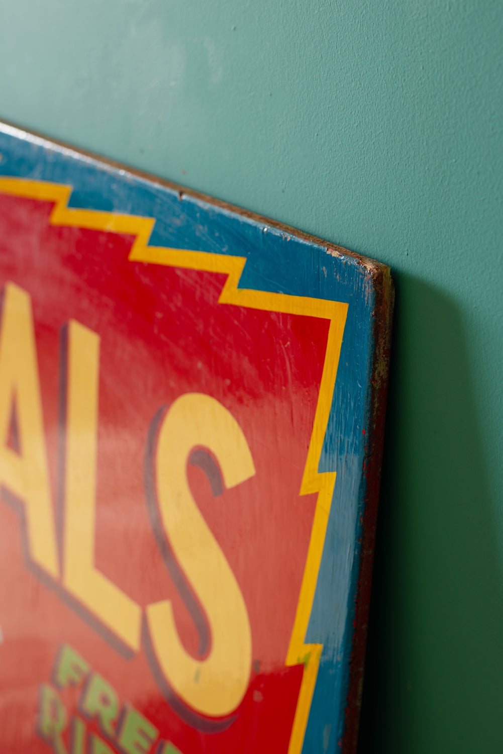 'Super Deals' Fairground Sign with Joby Carter Lettering – Ian Snow Ltd