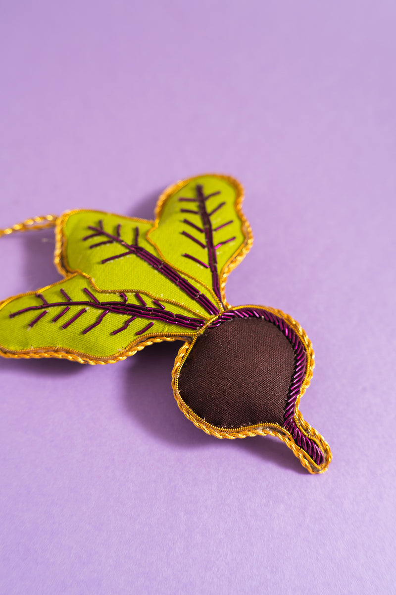 Beetroot Decoration (Virgin Plastic Free) – Ian Snow Ltd
