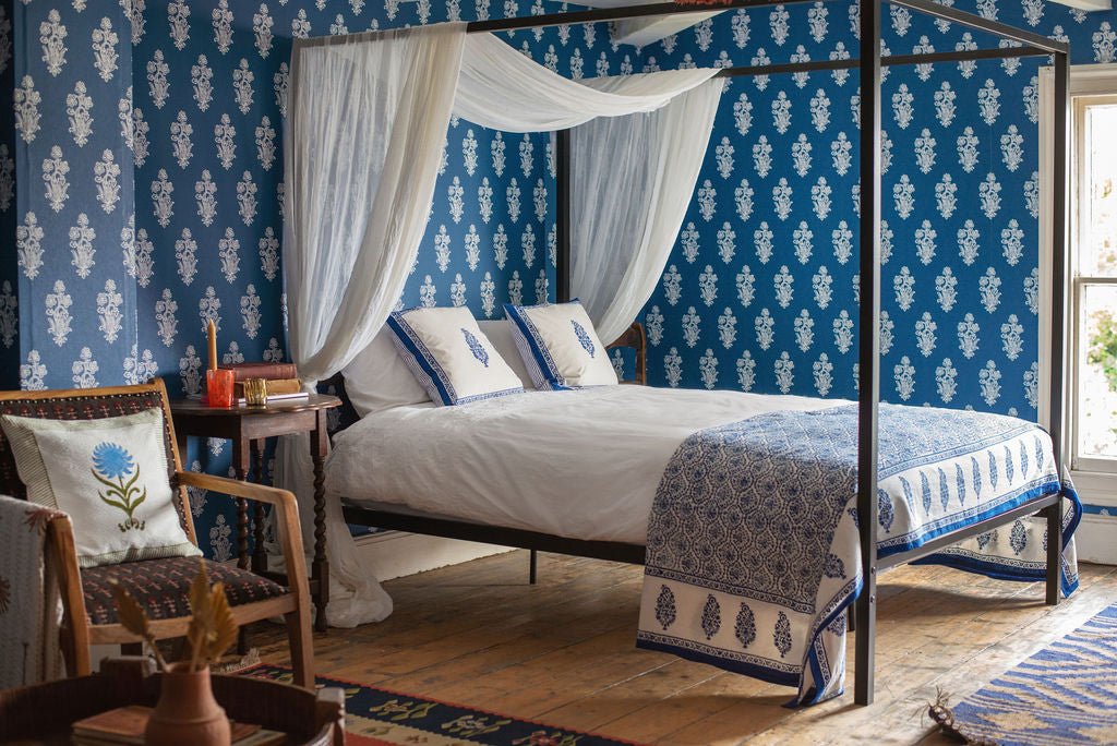 Discover – Ian Snow Ltd